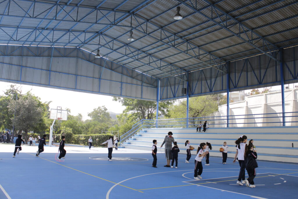 Instituto Excélsior de Monterrey - IEMAC